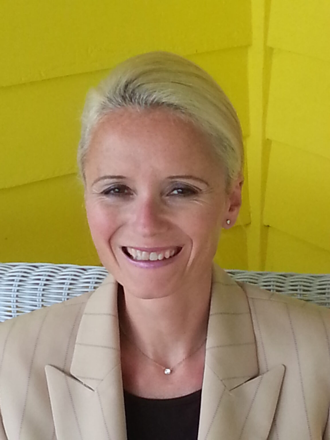 Diane McCulloch - Exec-Comm