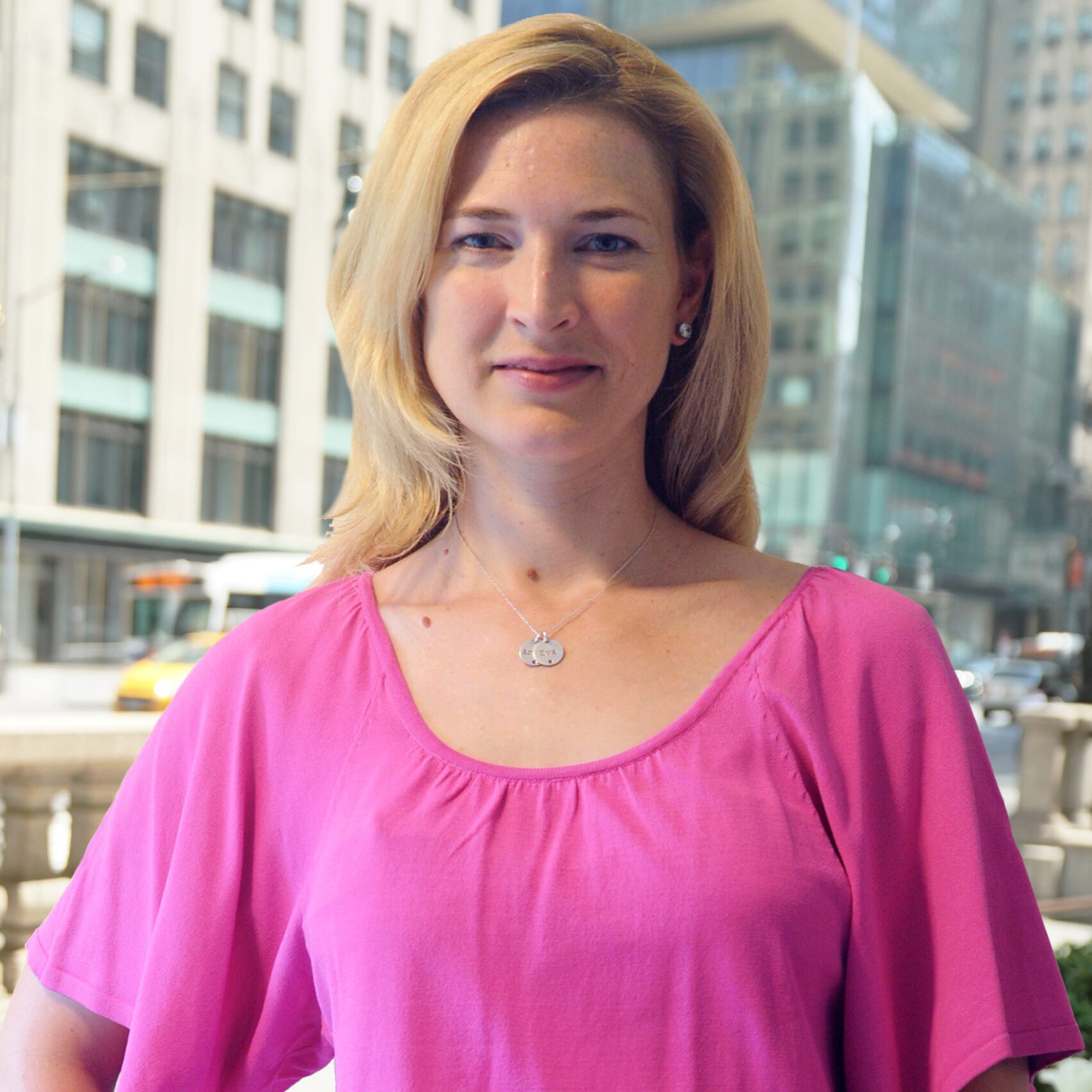 Sara Bakker - Exec-Comm