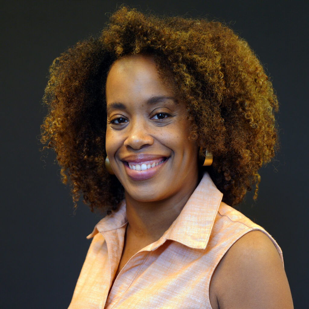 Nyra Constant - Exec-Comm